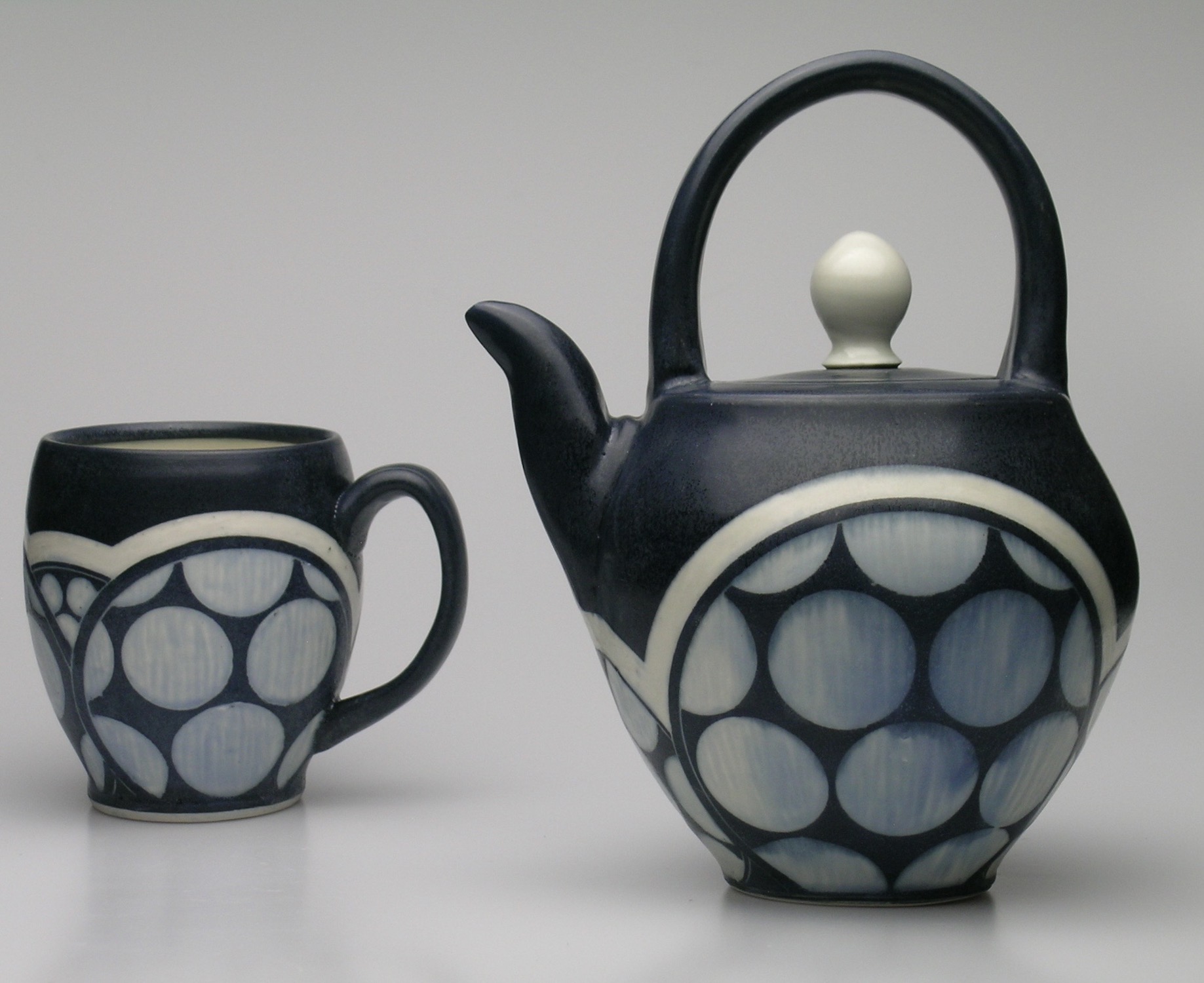 Alex Pratt – The Cracked Pot Studio Tour