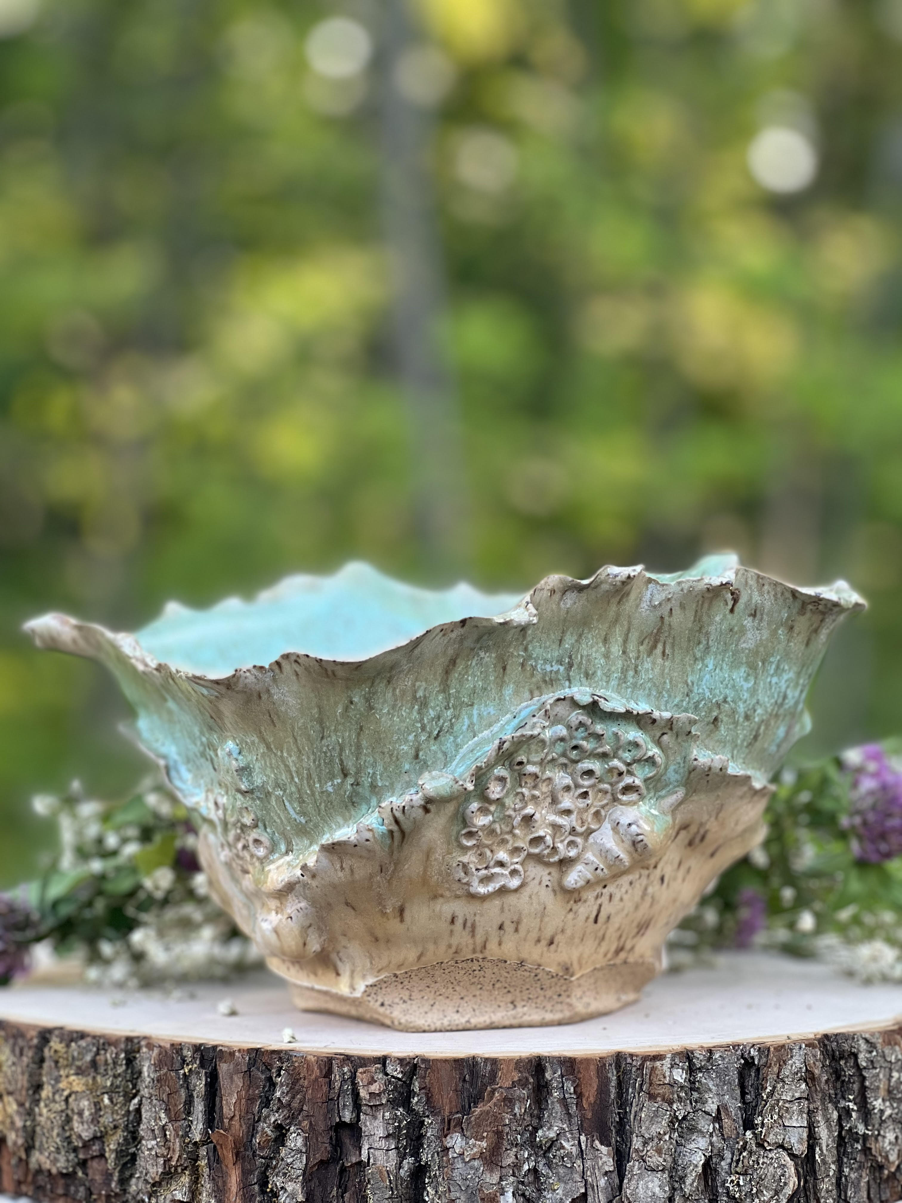 Kat Moore – The Cracked Pot Studio Tour