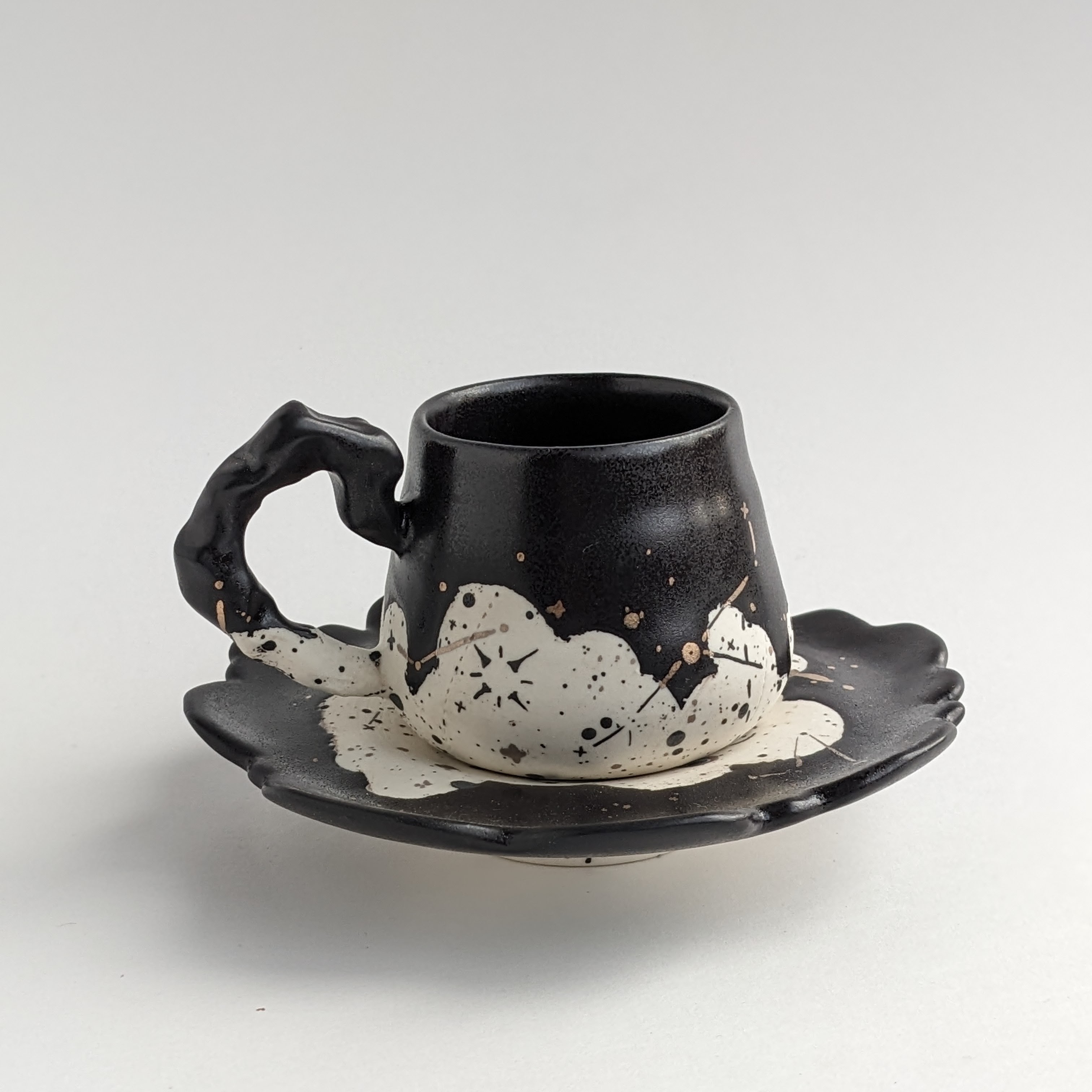 Natalie Liu – The Cracked Pot Studio Tour