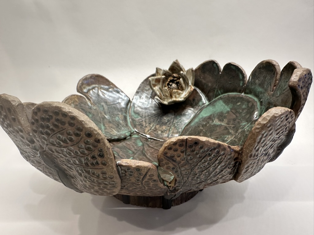 Victoria Briggs – The Cracked Pot Studio Tour